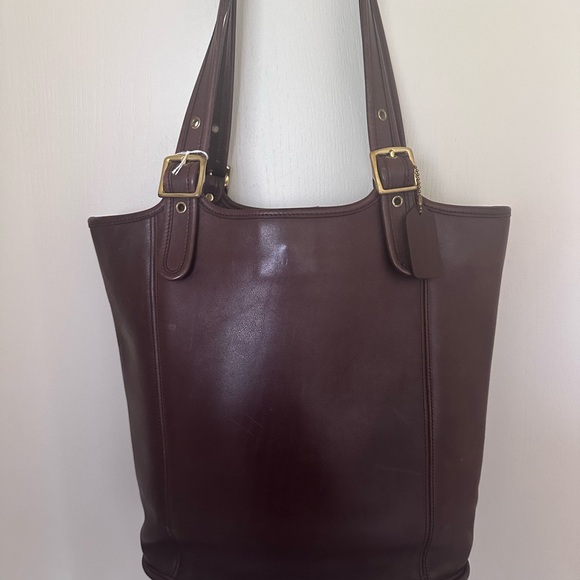 Coach | Bags | Vintage Coach 990 Brown And Gold Shoulder Bag | Poshmark